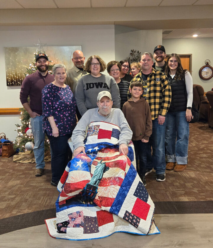 Nekvinda receives quilt of valor | News, Sports, Jobs - Messenger News